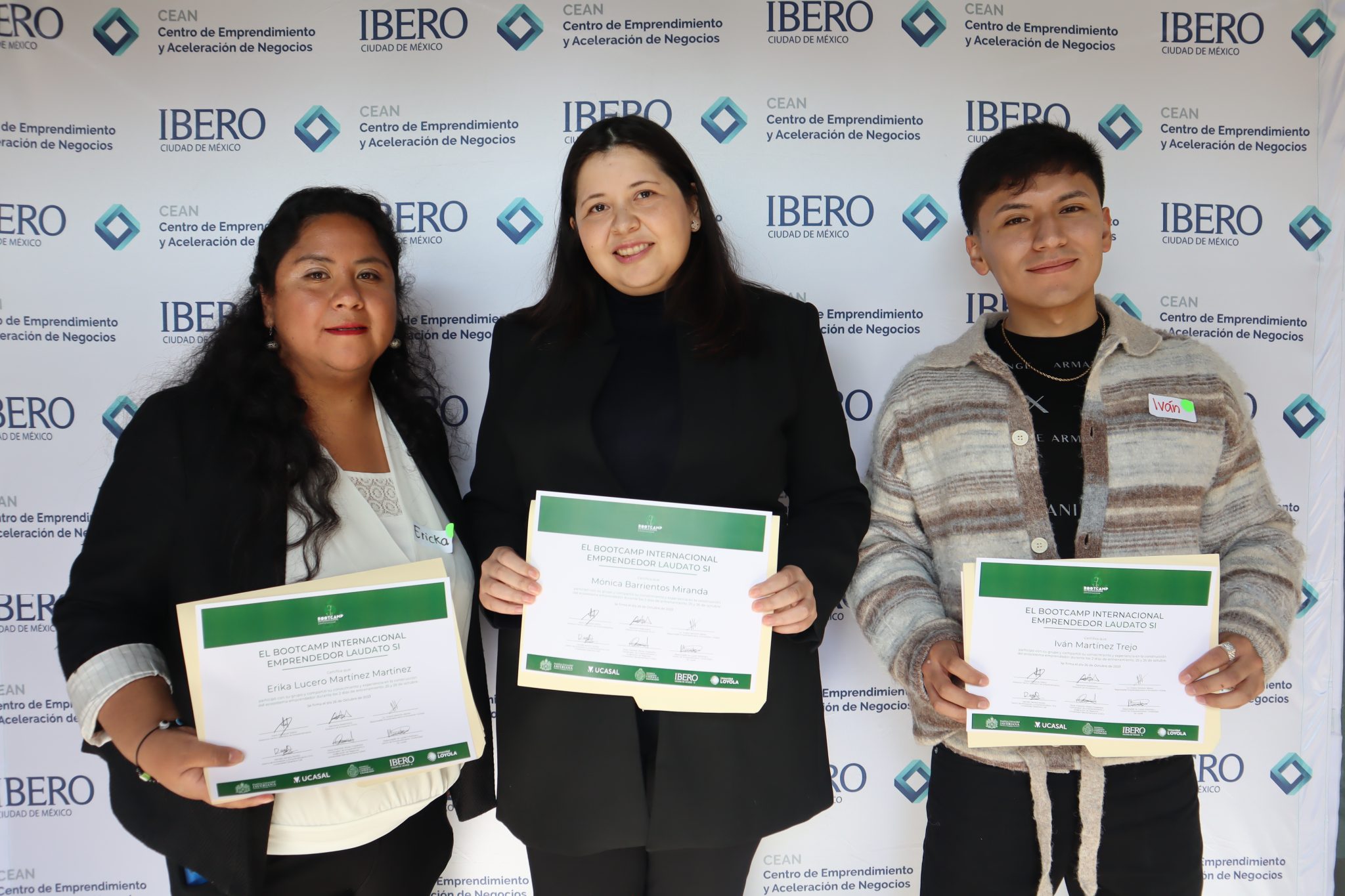 Estudiantes Ibero forman parte de los equipos ganadoras del Bootcamp ...
